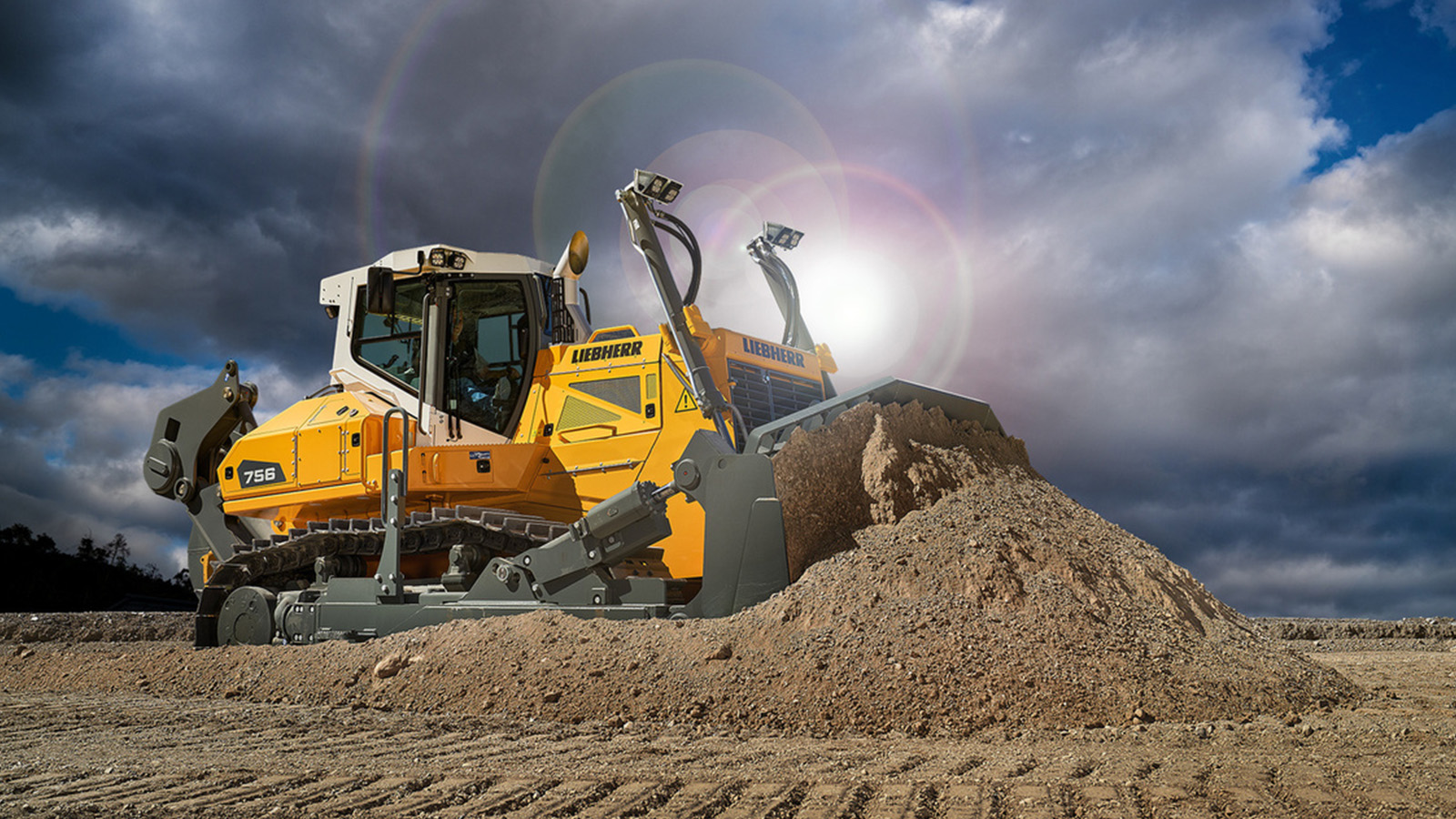 655K & 755K Tier 4 Final Crawler Loaders From: John Deere | For ...